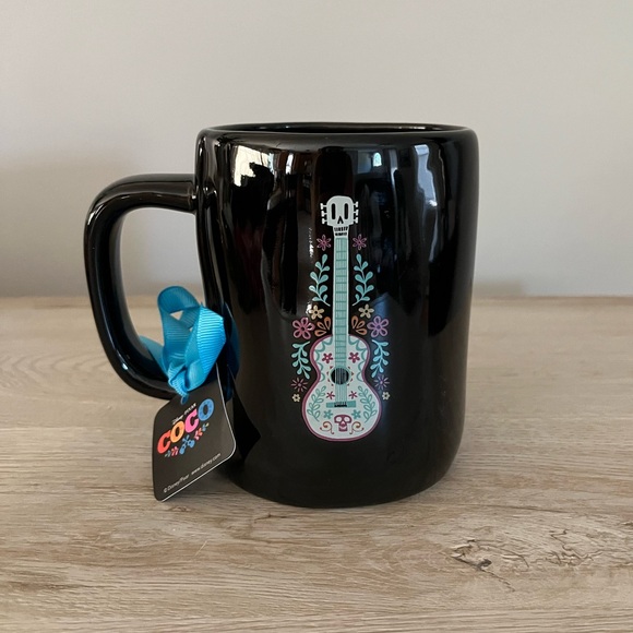 Rae Dunn | Dining | Rae Dunn Disney Pixar Coco Recuerdame Coffee Mug ...